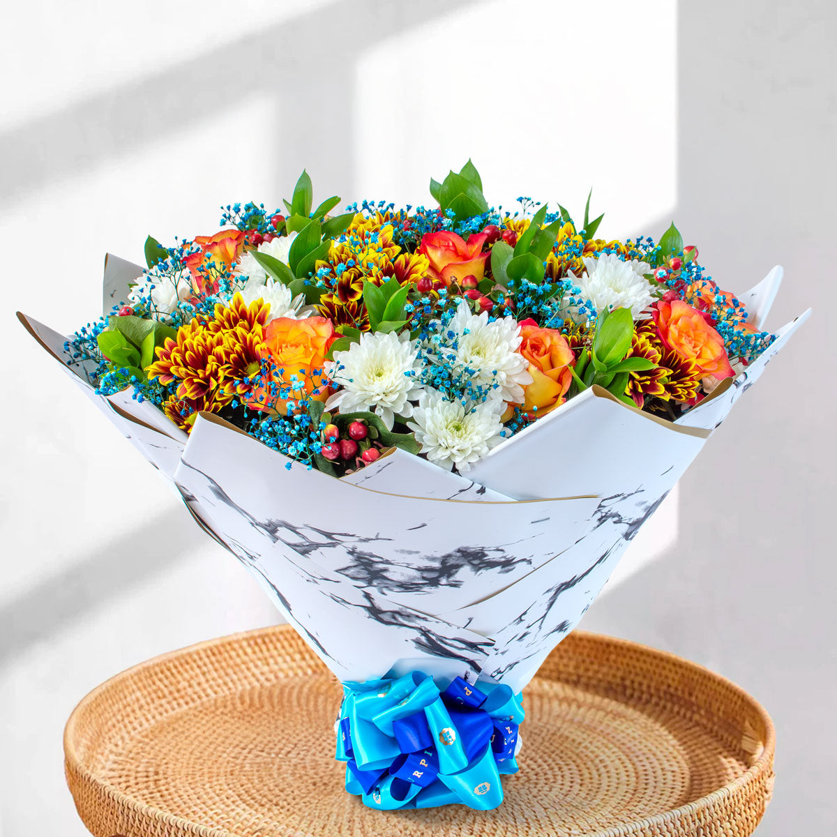 The Classical Standing Flower Bouquet – Purpink Gifts Ltd